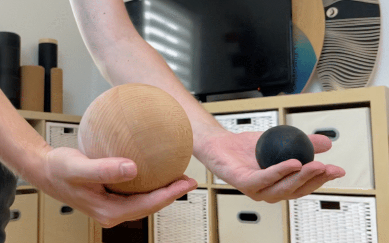 Balance Board mit Ball: Besser als Rolle? (mit Empfehlung)
